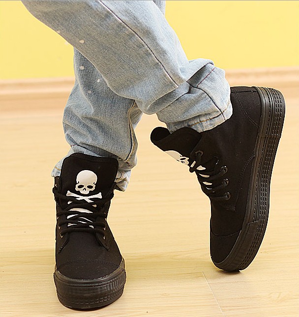 Edgy Skull Shoes Unique Canvas Shoes Black White Fashion on Luulla